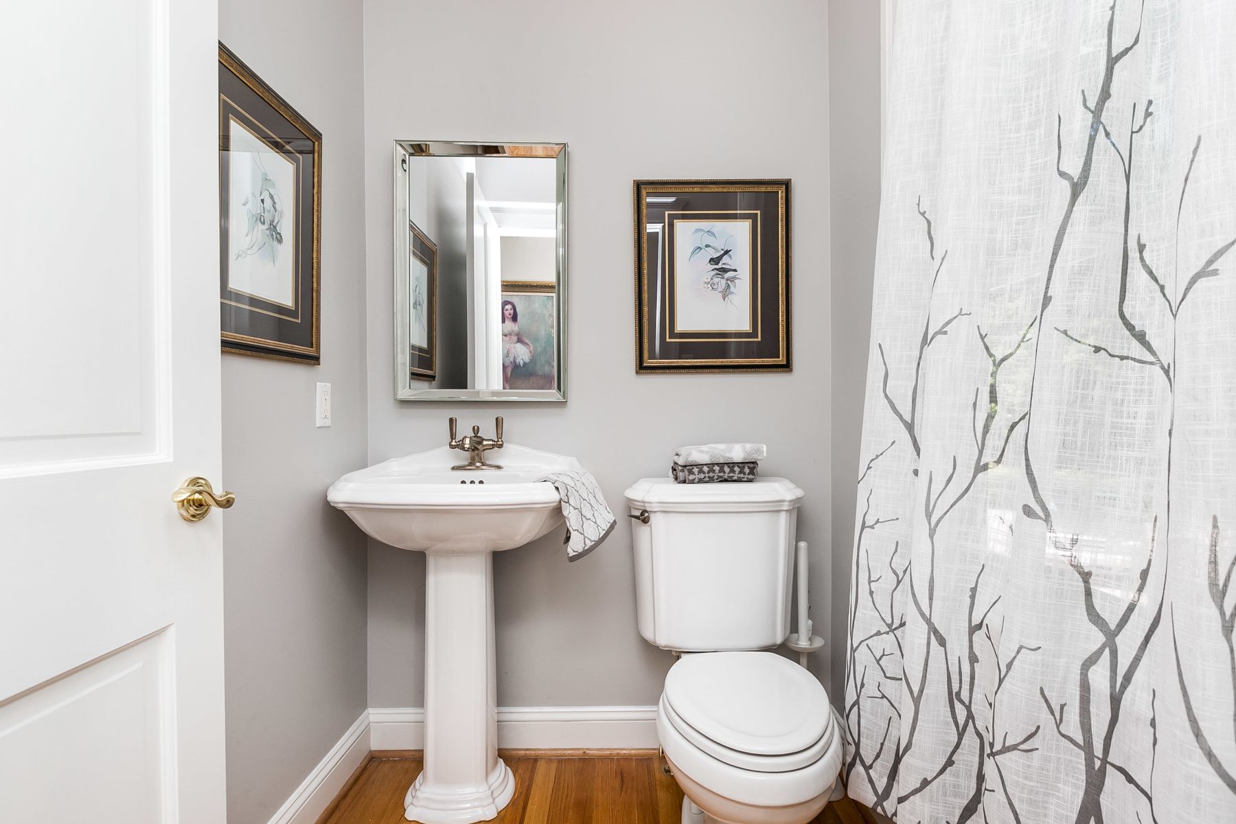 1818 Ruxton Road, Towson, MD 21204 | Hometrack Real Estate Marketing