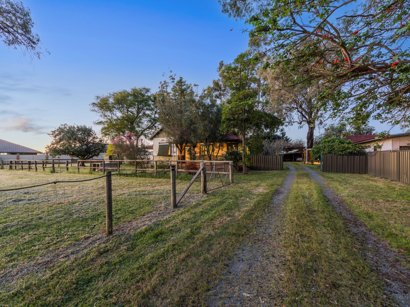 Horse Property For Sale Haynes WA 6112