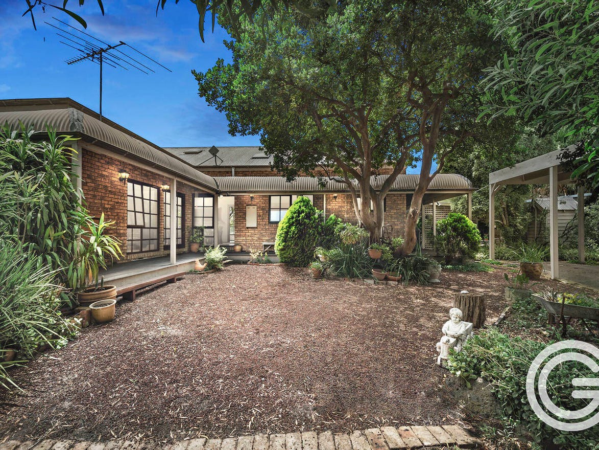 Horse Properties For Sale