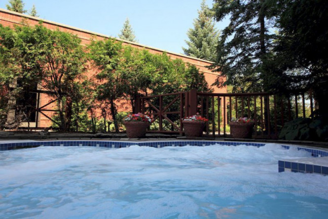 The Water Tower Inn vacation deals - Lowest Prices, Promotions, Reviews ...