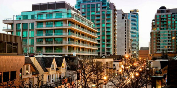 Intercontinental Toronto Centre vacation deals - Lowest Prices ...