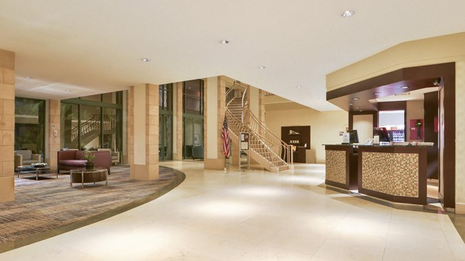 Doubletree By Hilton Hotel Circle vacation deals - Lowest Prices ...