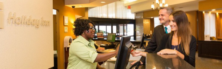 Holiday Inn And Suites Ambassador Bridge vacation deals - Lowest Prices ...