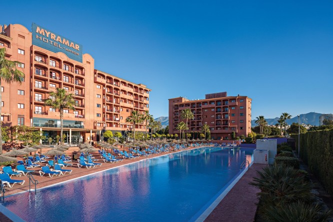 Apartamentos Myramar Fuengirola vacation deals - Lowest Prices ...