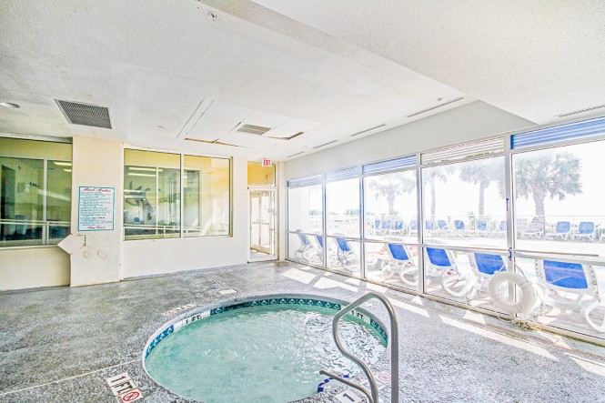 Bay Watch Resort And Conference Center vacation deals - Lowest Prices ...