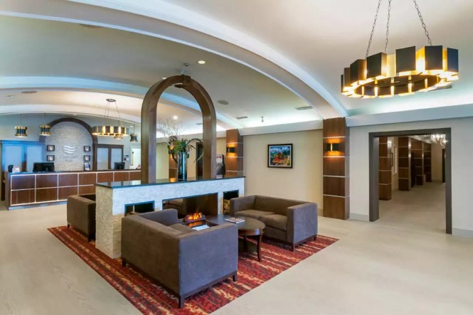 Comfort Inn Airport vacation deals - Lowest Prices, Promotions, Reviews ...