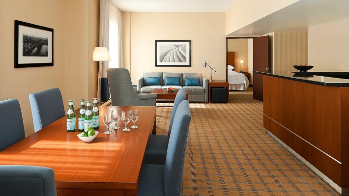 Four Points By Sheraton Gatineau Ottawa vacation deals - Lowest Prices ...