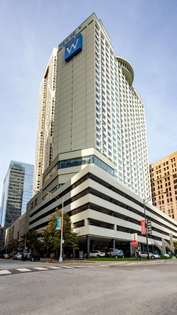 W Chicago Lakeshore vacation deals - Lowest Prices, Promotions, Reviews ...