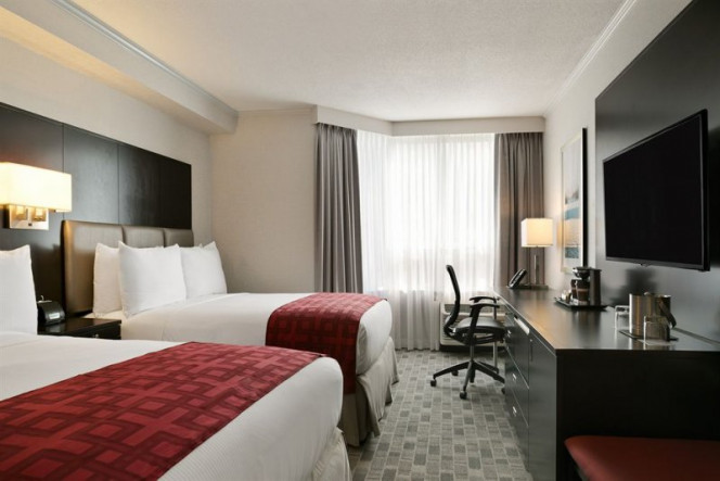 Doubletree By Hilton Toronto Downtown vacation deals - Lowest Prices ...