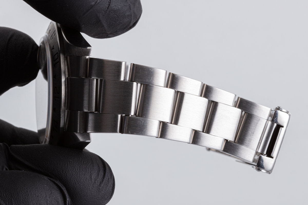 FS: 2002 Rolex Explorer II 16570 Polar Dial - Rolex Forums - Rolex ...