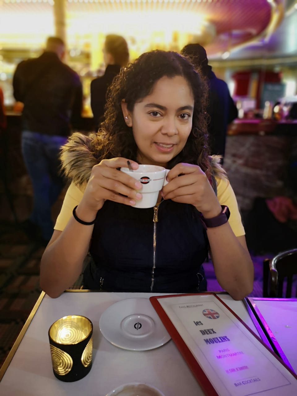 Mona is on Couchsurfing! | Couchsurfing