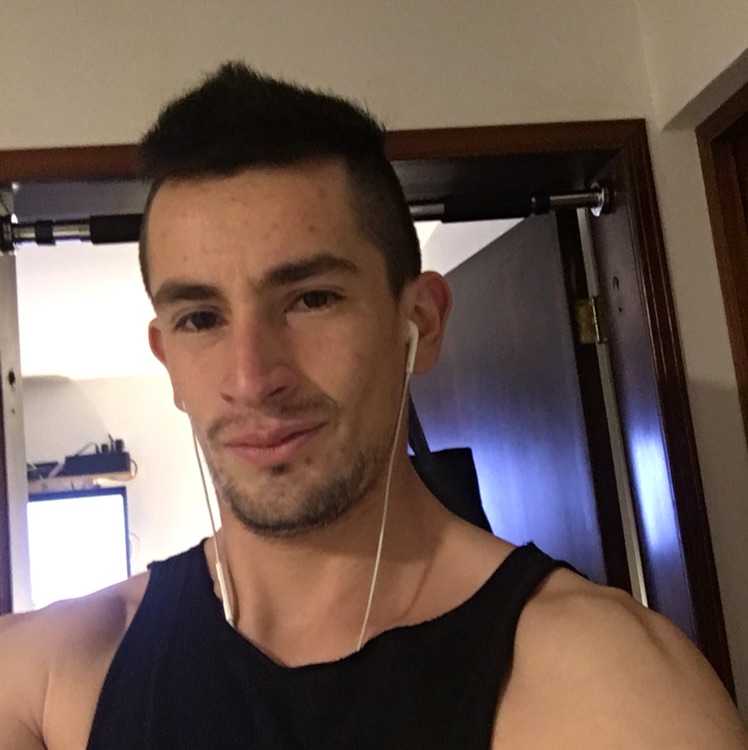 Ivan Camilo is on Couchsurfing! | Couchsurfing