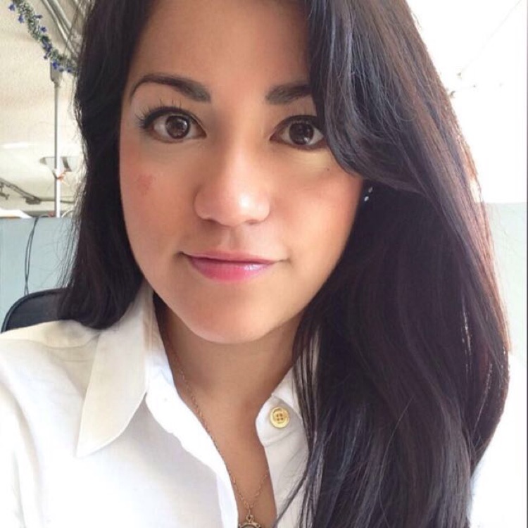 Thania is on Couchsurfing! | Couchsurfing