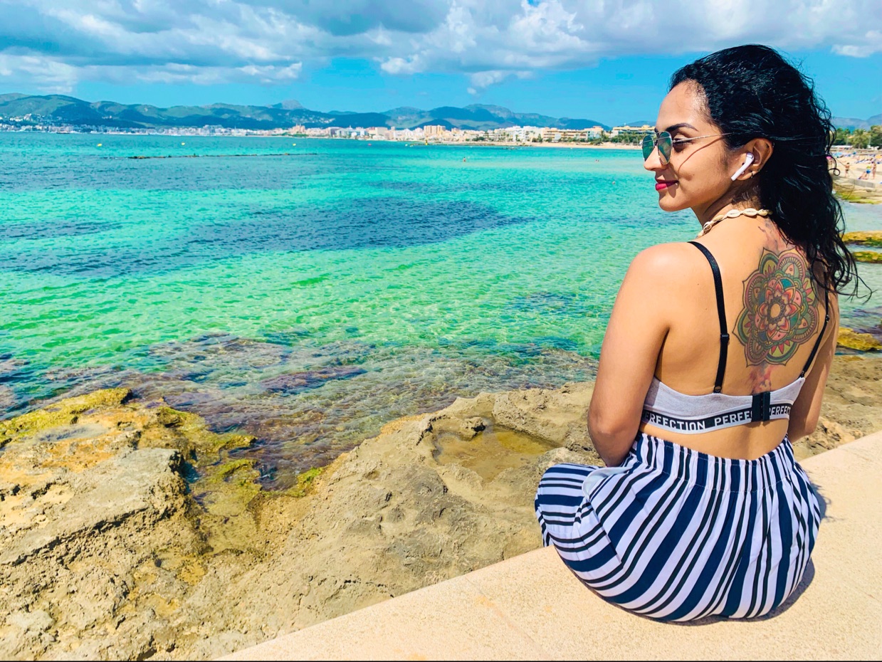 Jennifer is on Couchsurfing! | Couchsurfing