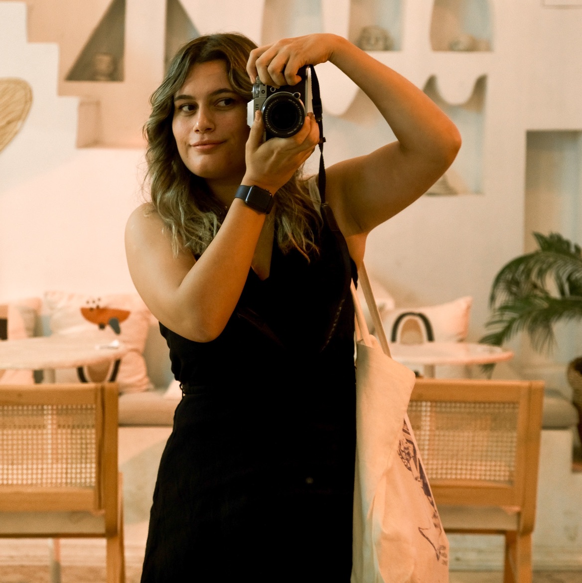 Esra is on Couchsurfing! | Couchsurfing