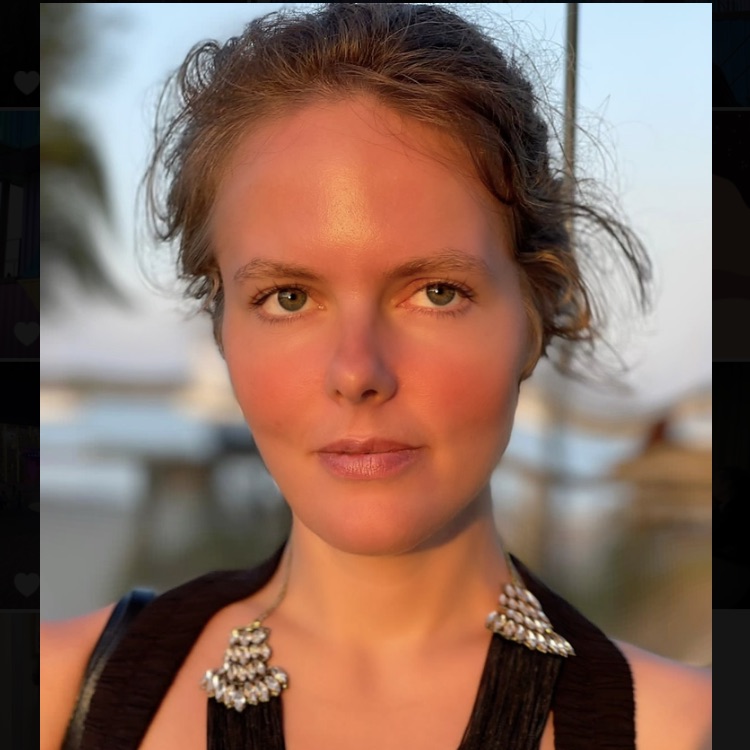 Arina est sur Couchsurfing ! | Couchsurfing