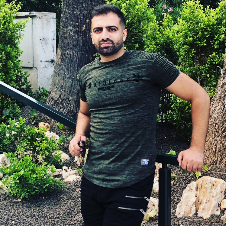 Nidhal is on Couchsurfing! | Couchsurfing