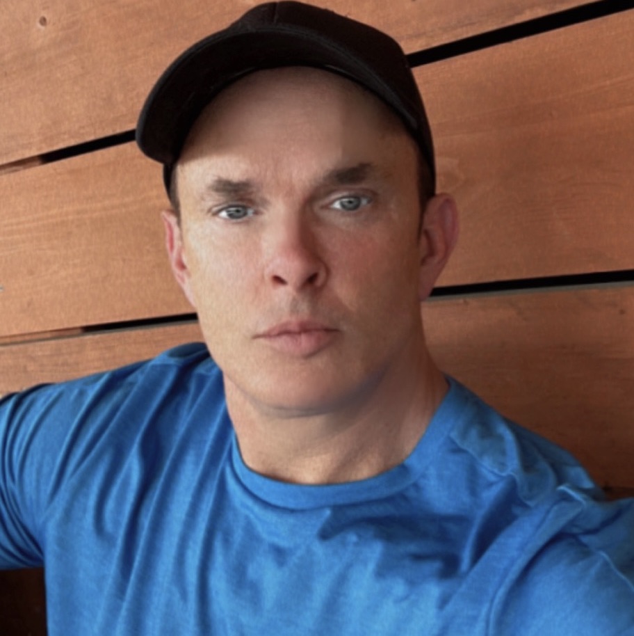 ¡Chuck está en Couchsurfing! | Couchsurfing