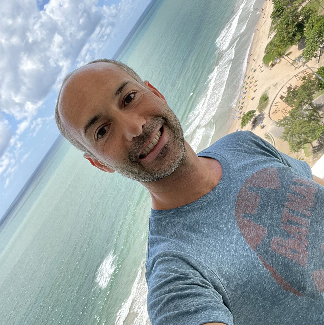 Fausto is on Couchsurfing! | Couchsurfing