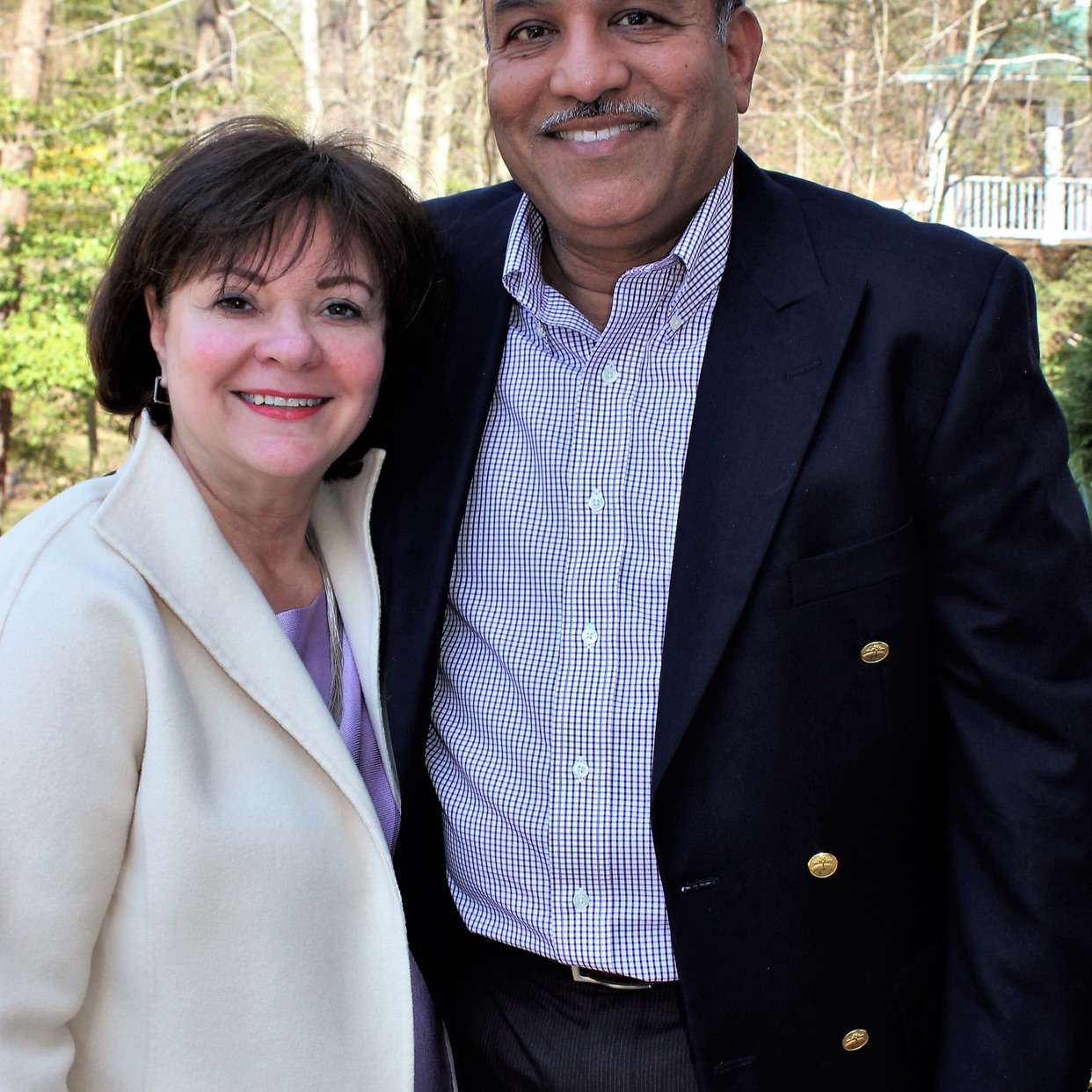 Shabbar 已加入 Couchsurfing！ | Couchsurfing