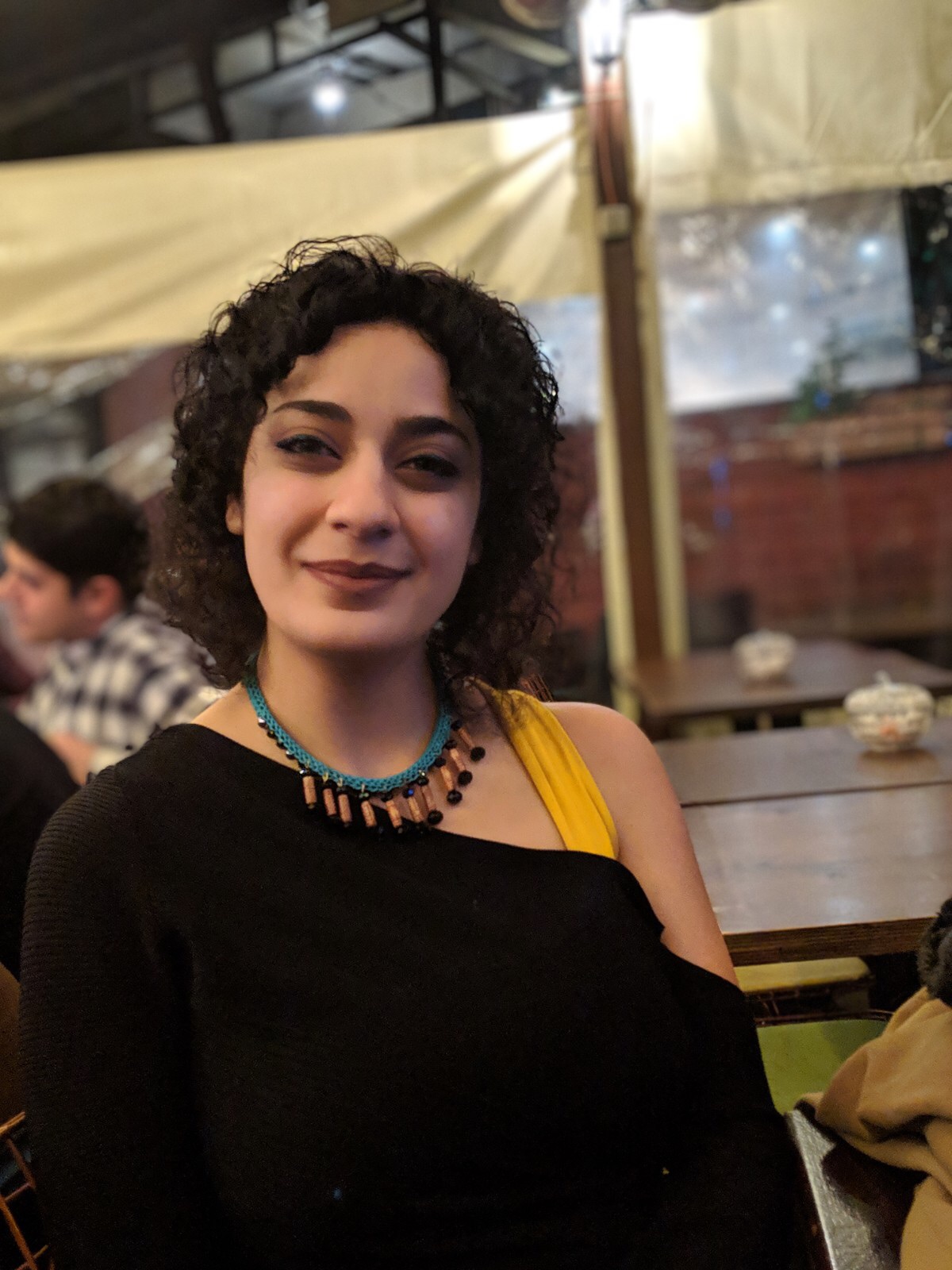 Niloofar is on Couchsurfing! | Couchsurfing