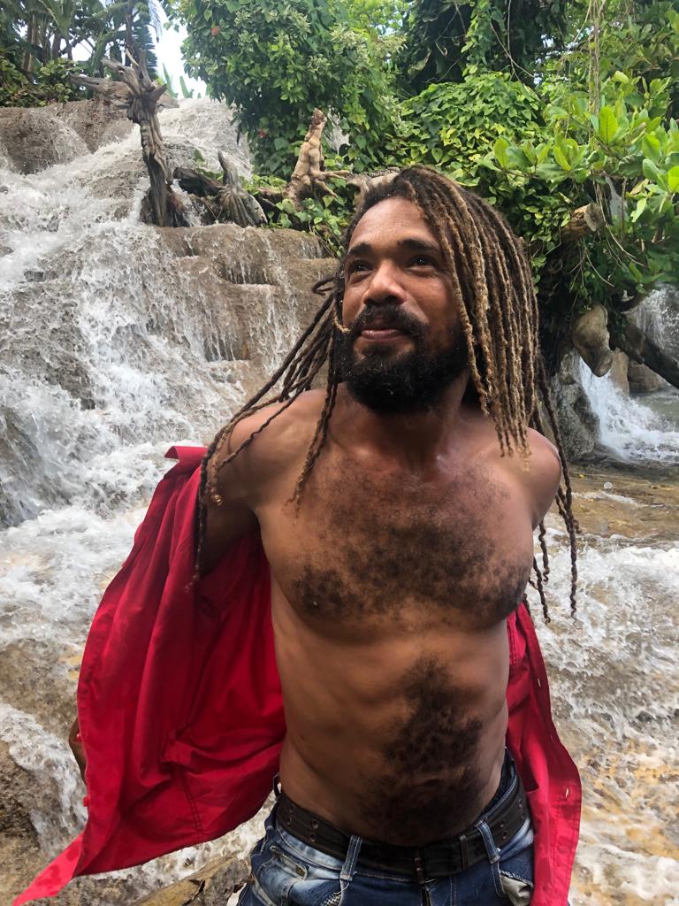 Kemar is on Couchsurfing! | Couchsurfing