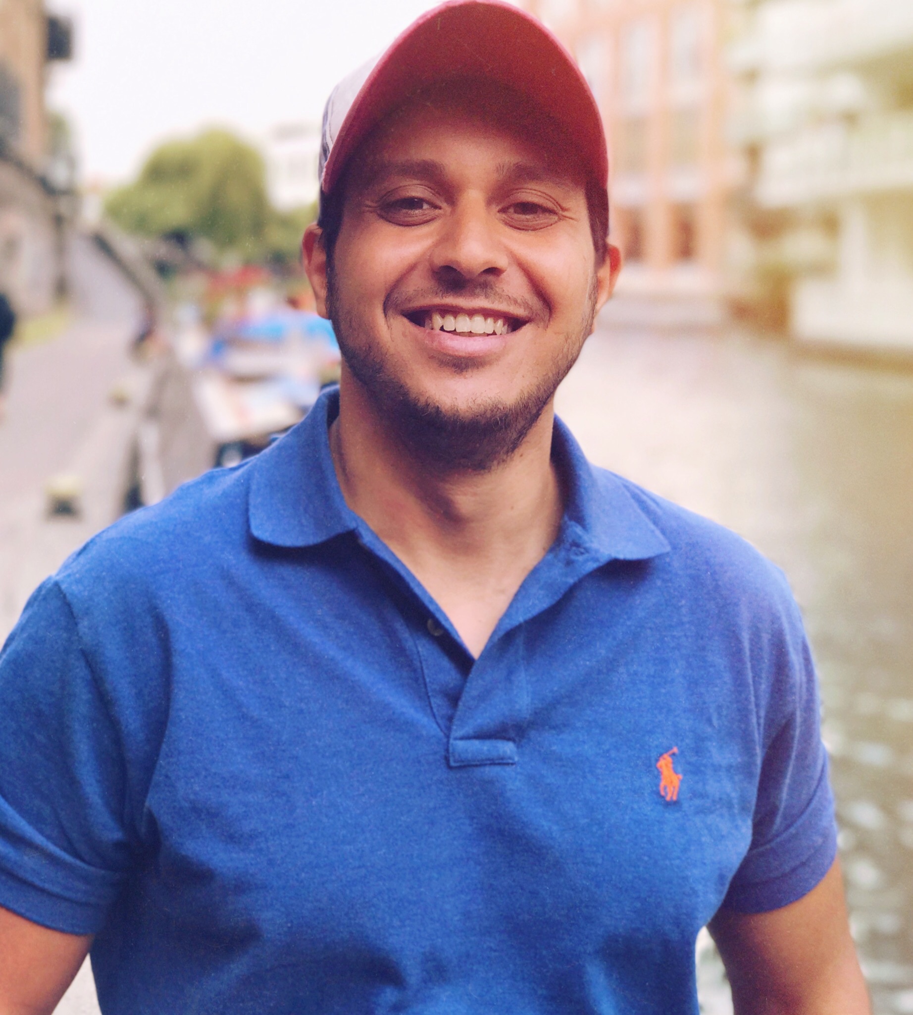 Raouf is on Couchsurfing! | Couchsurfing