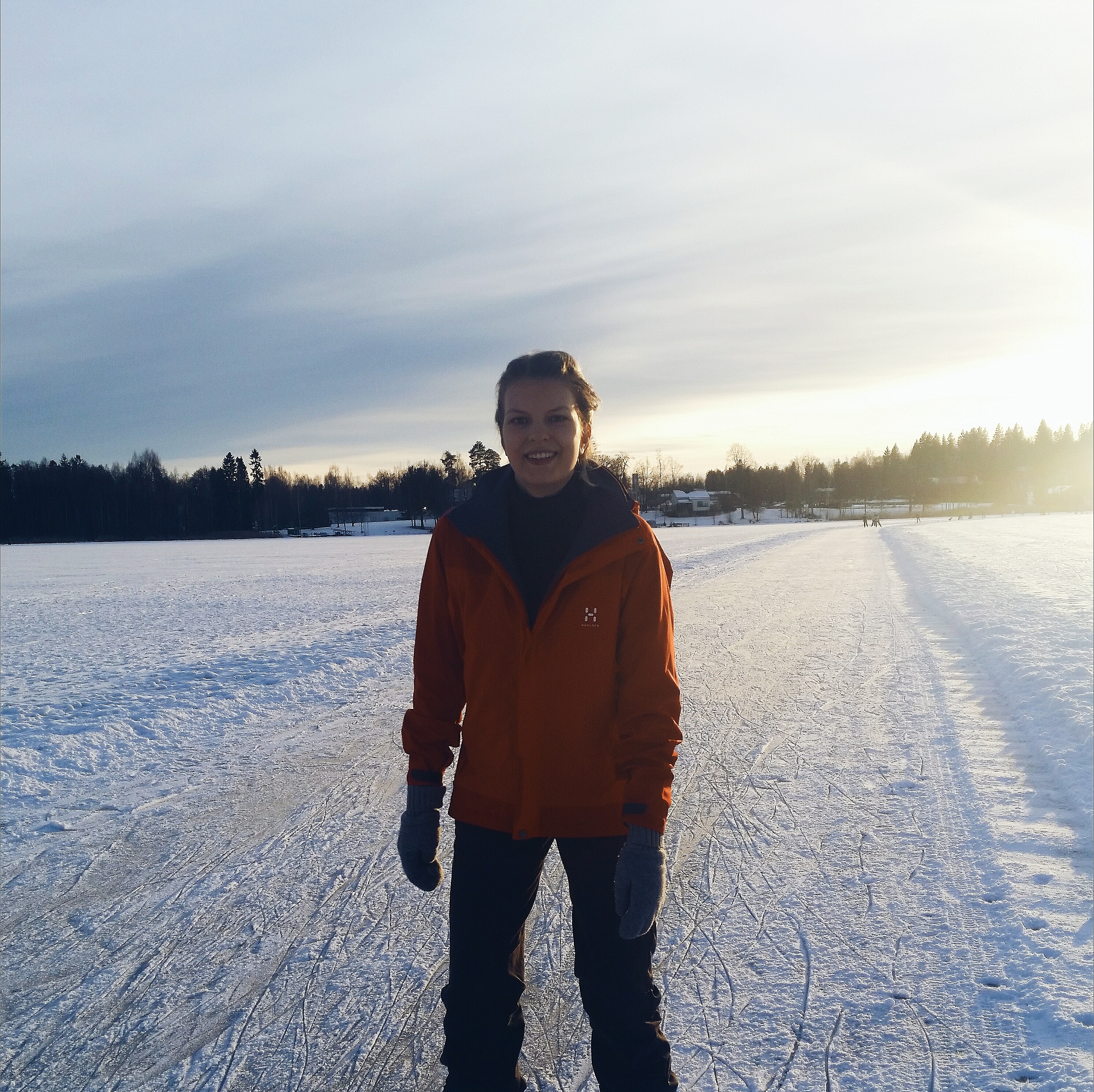 Essi is on Couchsurfing! | Couchsurfing