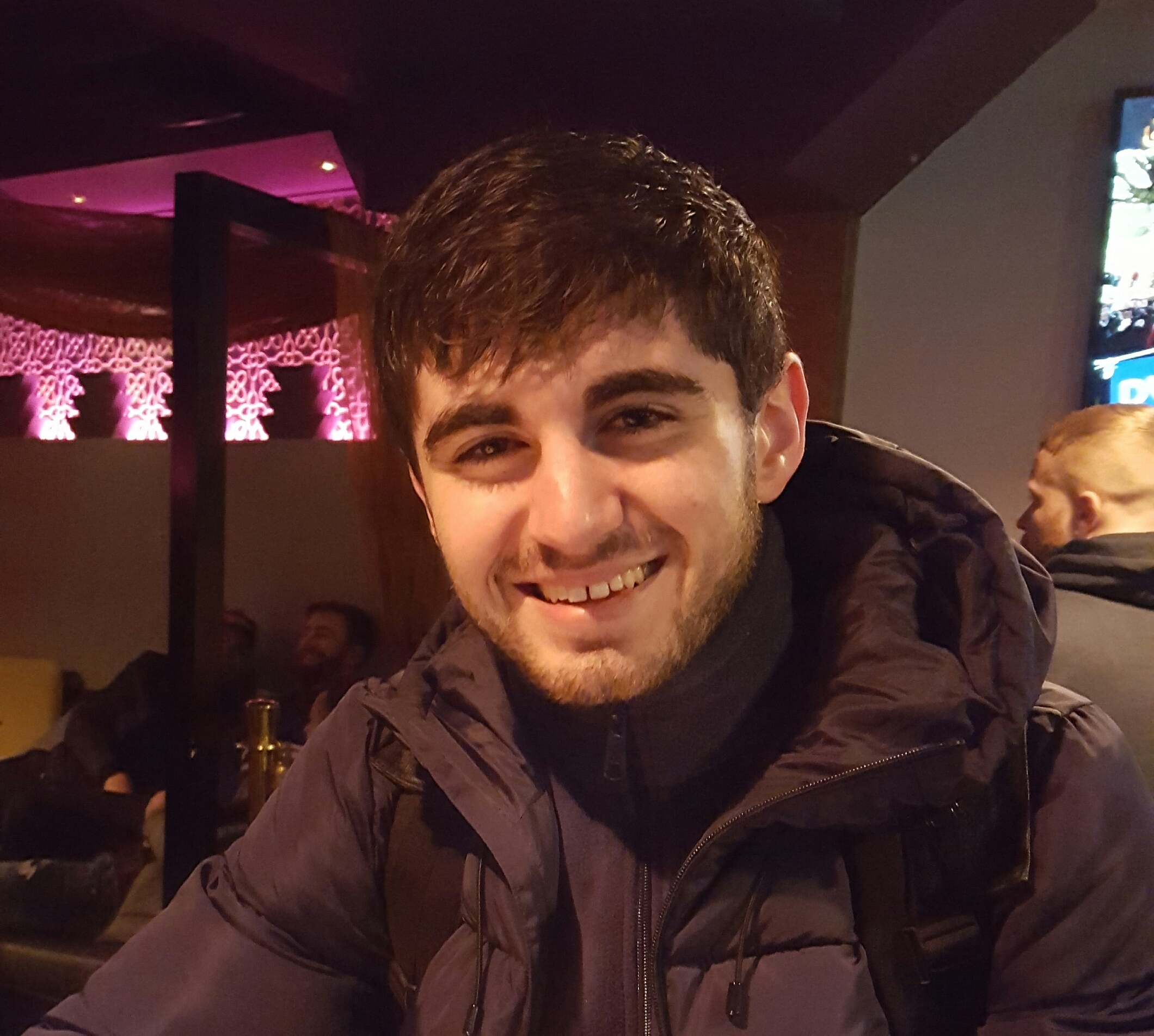 Aarez est sur Couchsurfing ! | Couchsurfing