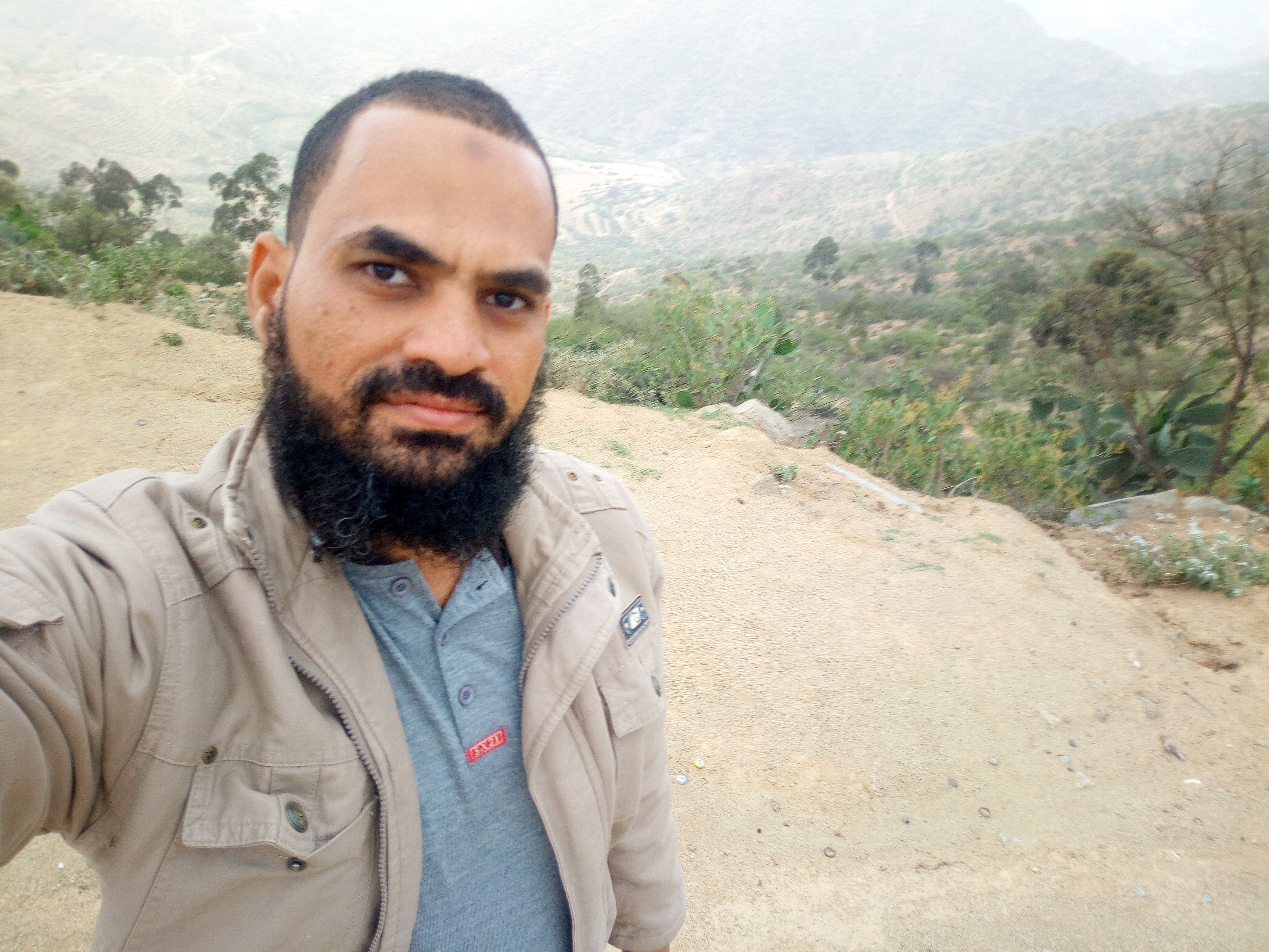 Ismail is on Couchsurfing! | Couchsurfing