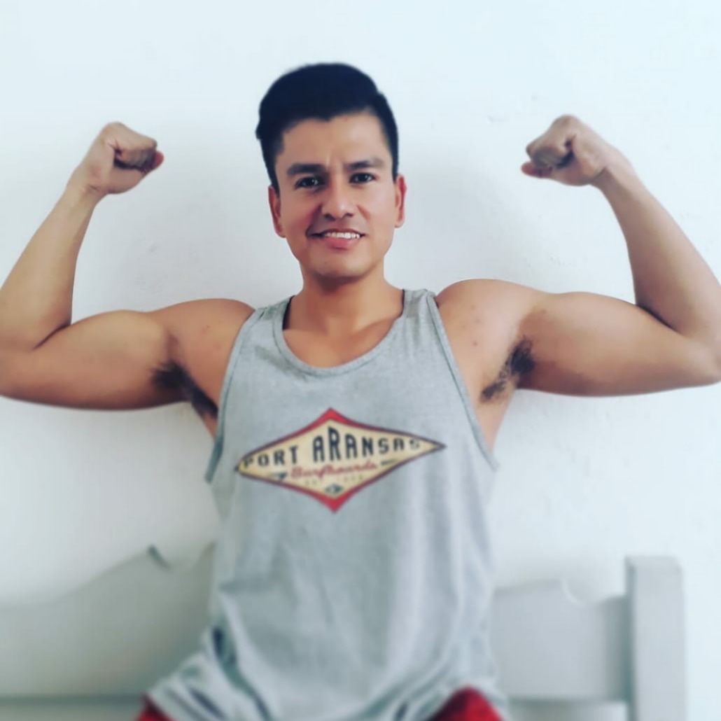 Geovanny is on Couchsurfing! | Couchsurfing