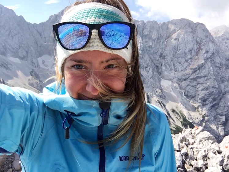 Neli is on Couchsurfing! | Couchsurfing