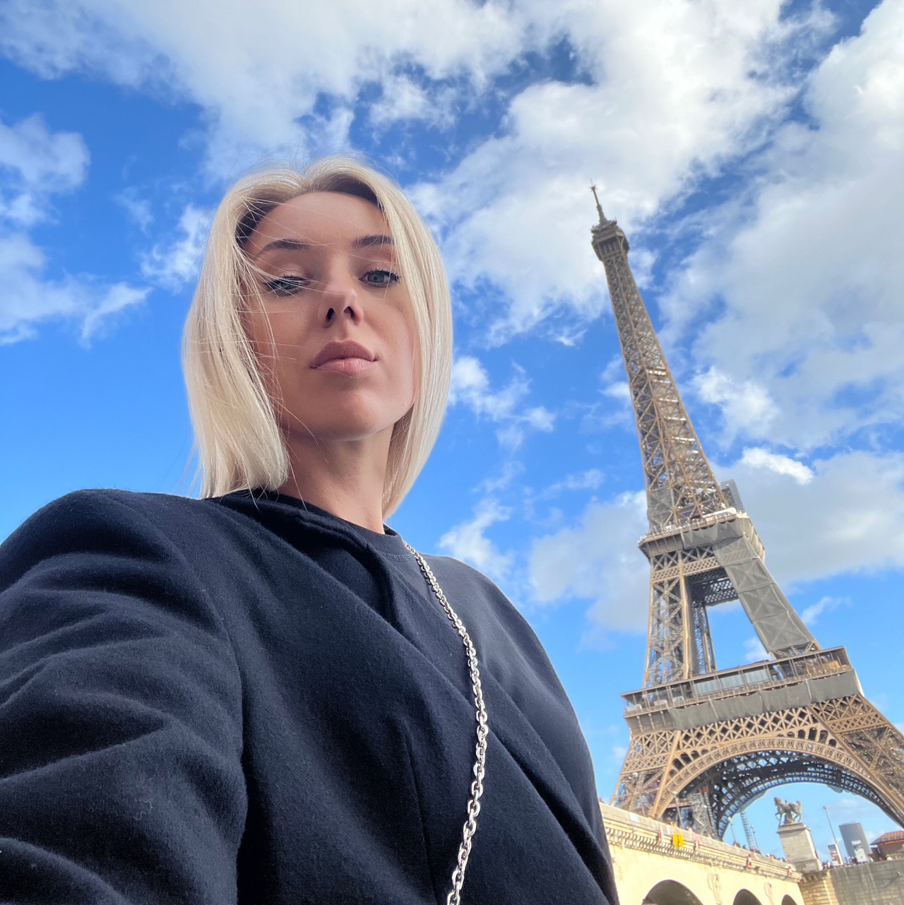 Alina is on Couchsurfing! | Couchsurfing