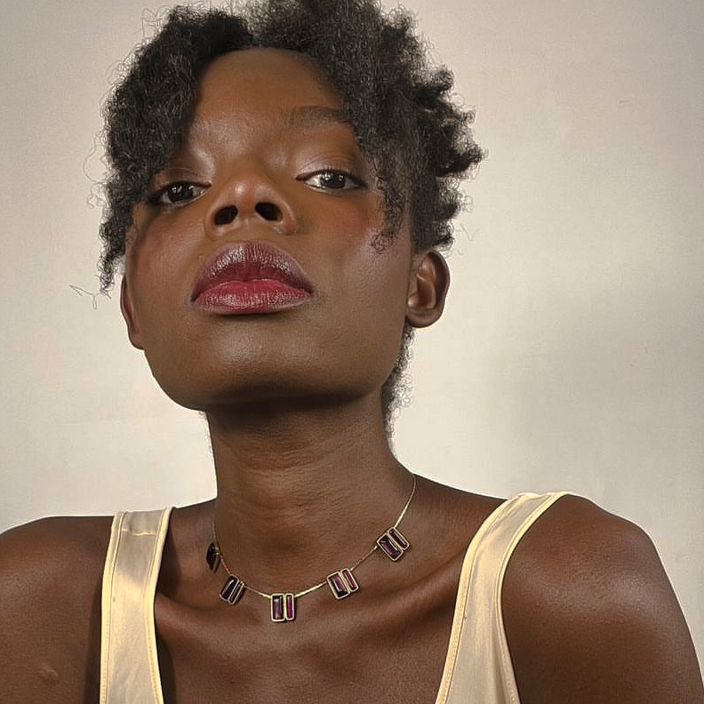 Afi is on Couchsurfing! | Couchsurfing