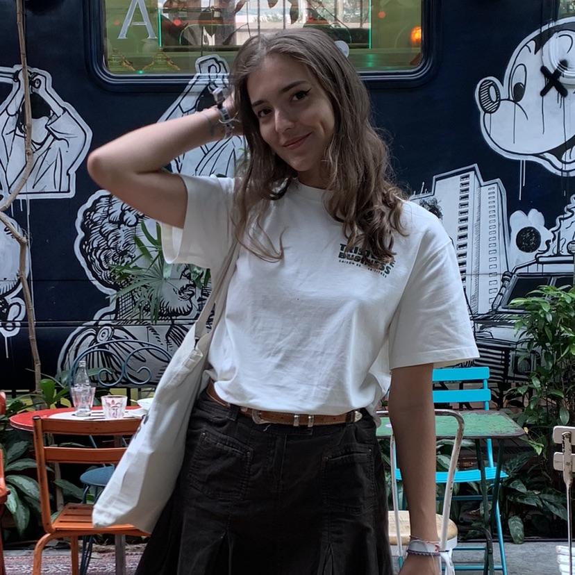 Floriane is on Couchsurfing! | Couchsurfing