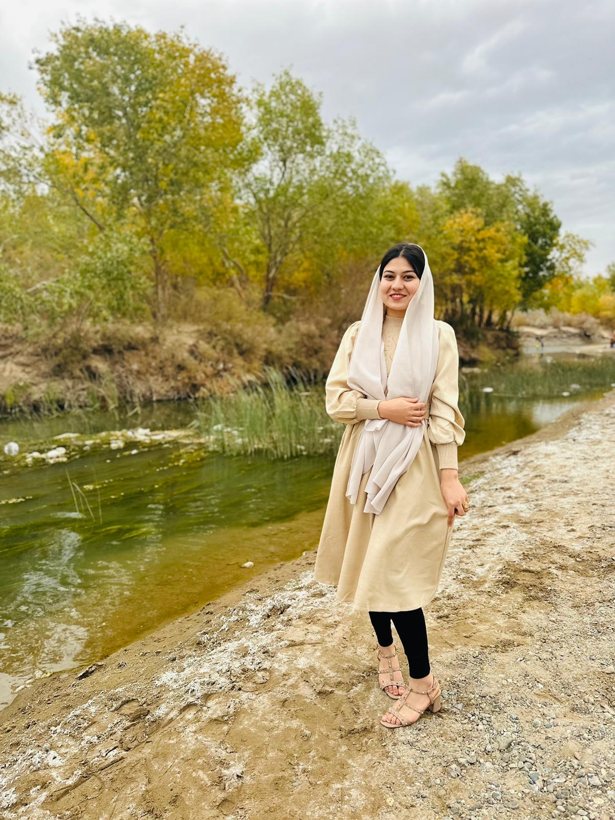 Parisa is on Couchsurfing! | Couchsurfing