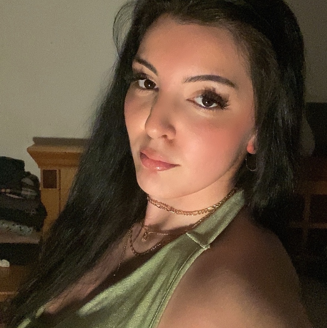 Selina is on Couchsurfing! | Couchsurfing