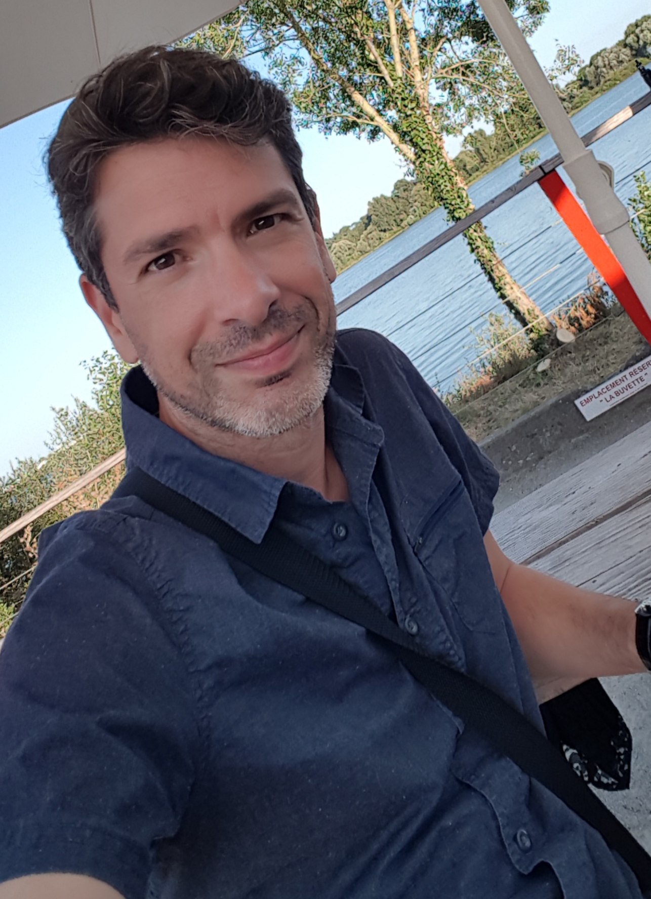 Julien-C-Nantes jest na Couchsurfing! | Couchsurfing