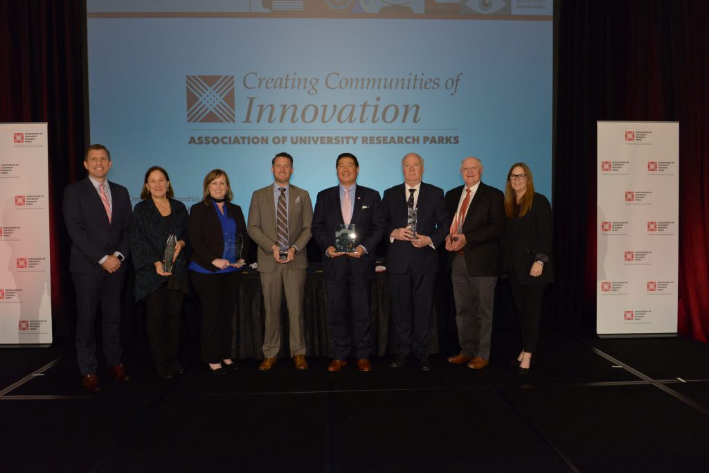 HudsonAlpha receives Innovation Award at international research park conference – HudsonAlpha ...