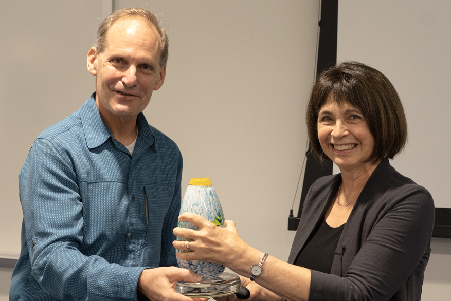 HudsonAlpha presents Sue Wessler with Life Sciences Prize – HudsonAlpha ...