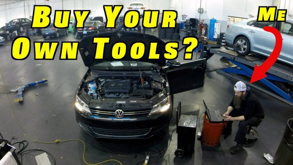 Professional Auto Mechanics Must Buy Their Own Tools? – Humble Mechanic