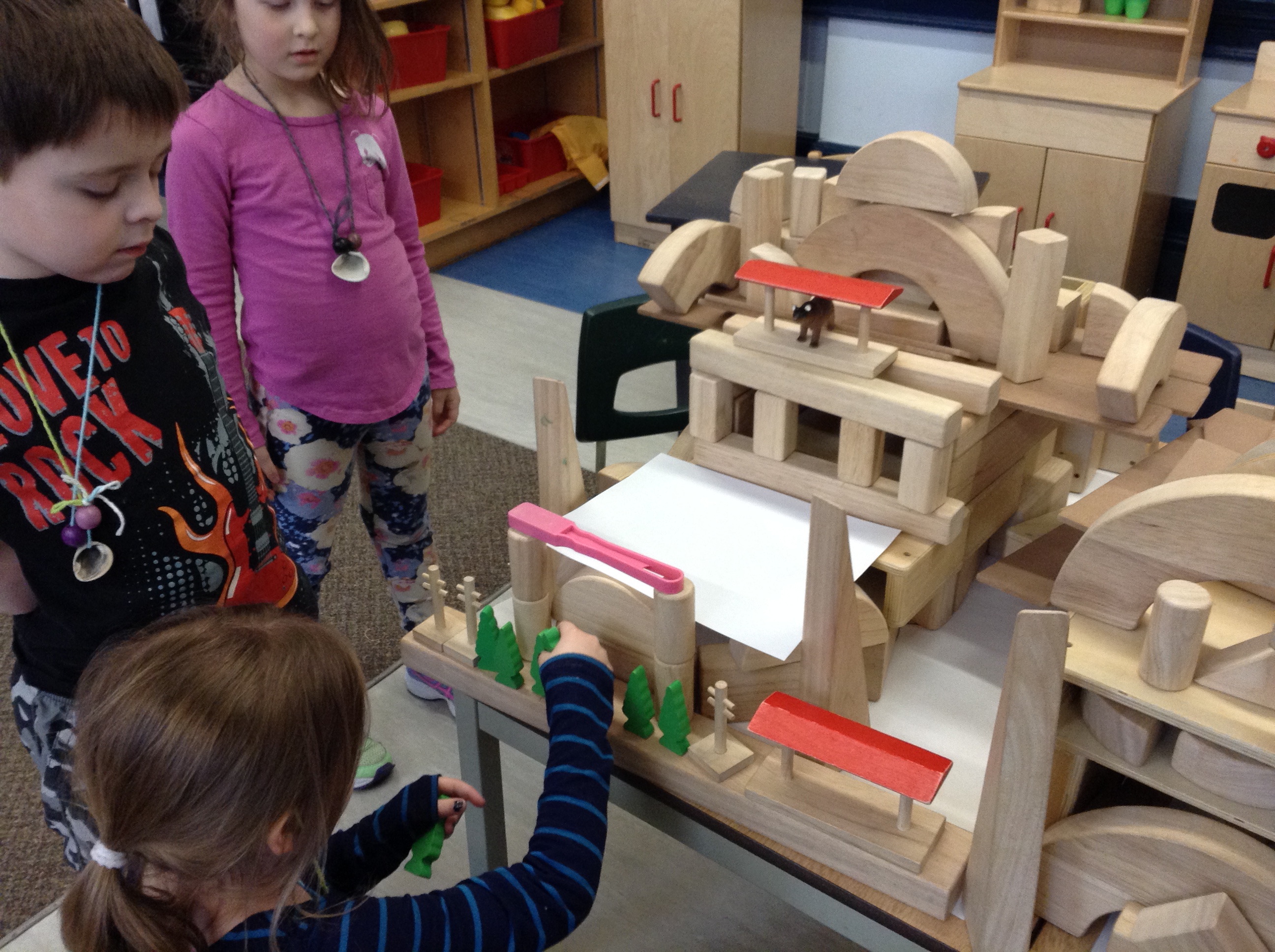 Building a House for Snuffles | FDK