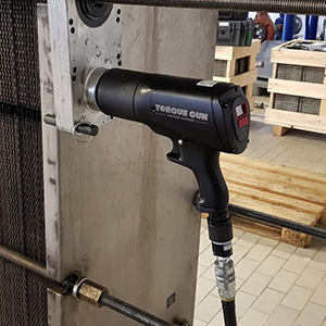 HYTORC - JGUN DIGITAL air torque wrenches, torque multipliers