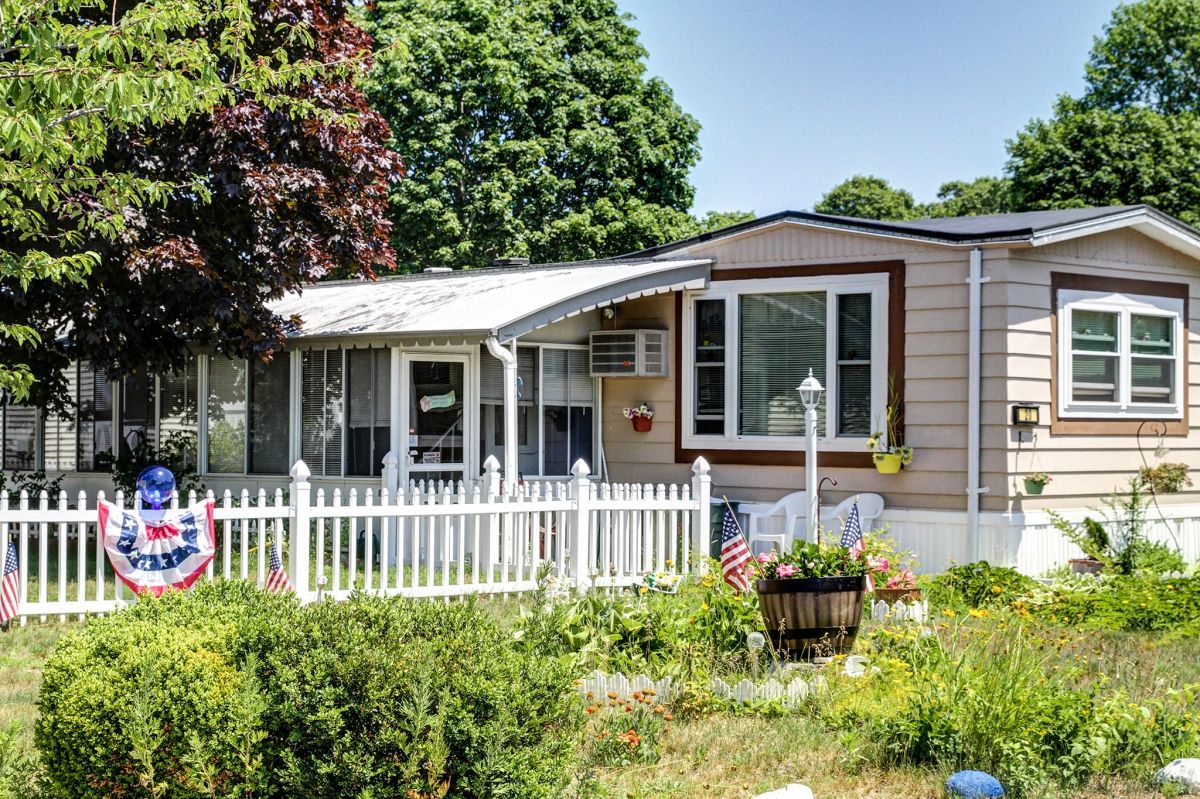 Mogan's M.H. Park - 55+ Active Adult Communities - Wareham, MA