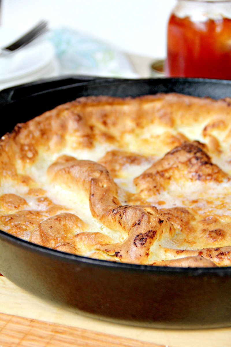 Dutch Baby Pancake - Quick and Easy!
