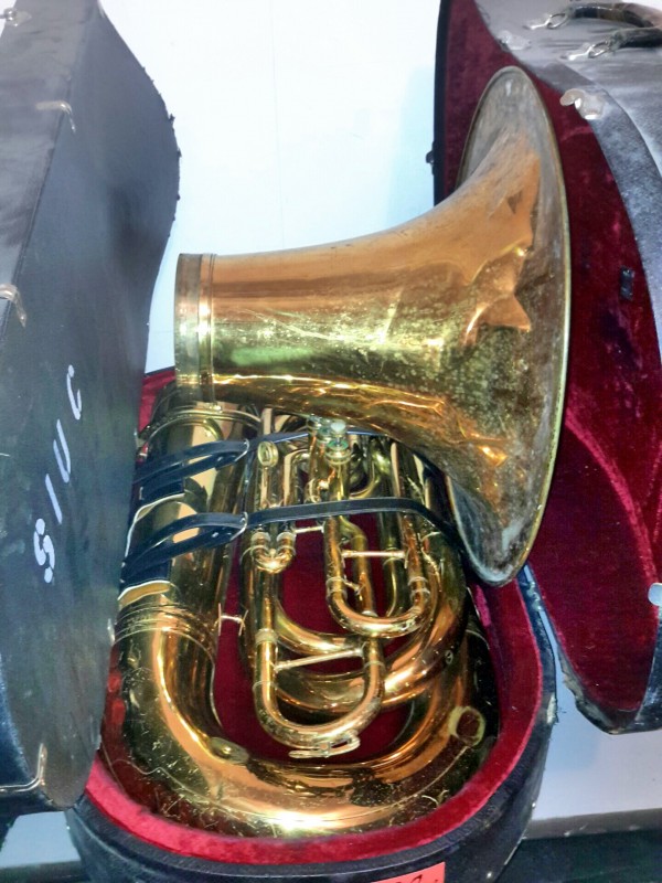 iBid Lot # 7032 - Table Lot of Misc. Brass Musical Instruments (3 each)