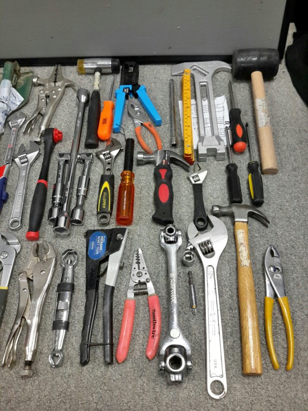 iBid Lot # 7865 - Miscellaneous Hand Tools