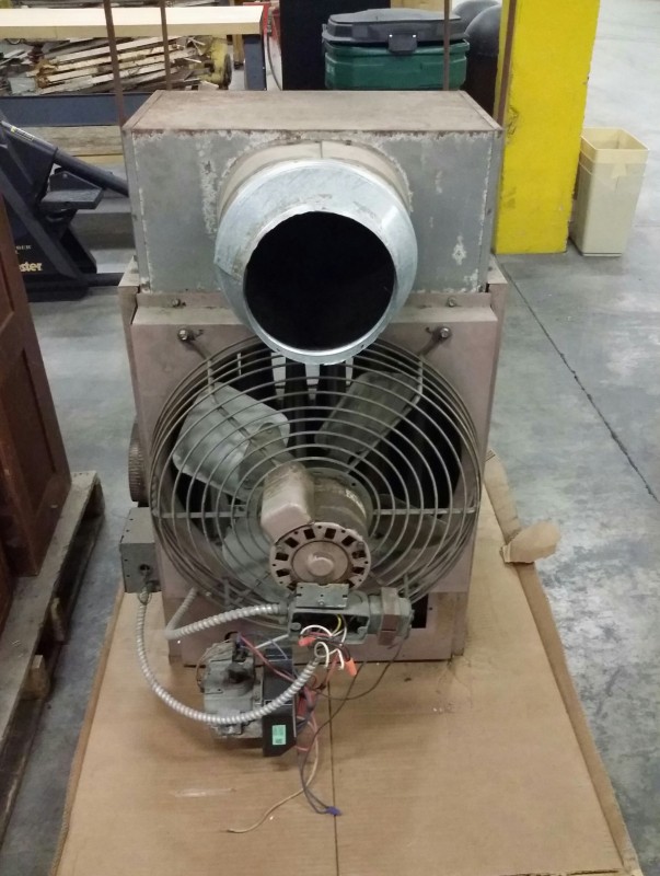 iBid Lot # 8537 - ITT Reznor Model XL170-3-E Commercial Natural Gas Heater