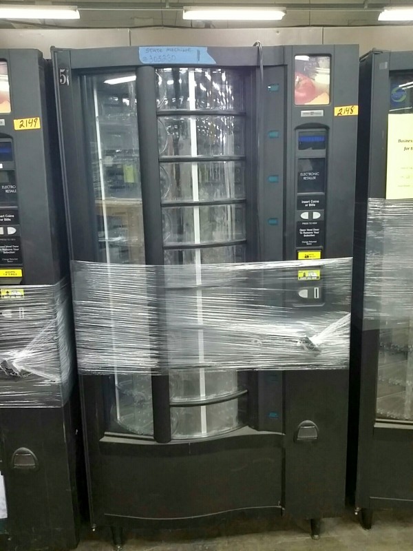 iBid Lot # 2148 - Carousel Vending Machine