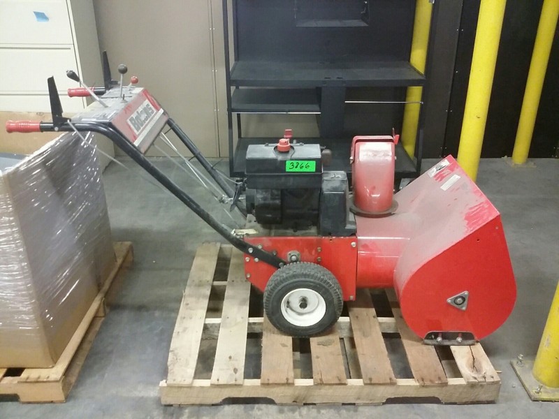 iBid Lot # 3866 - Bolens Model 624 Snow Blower